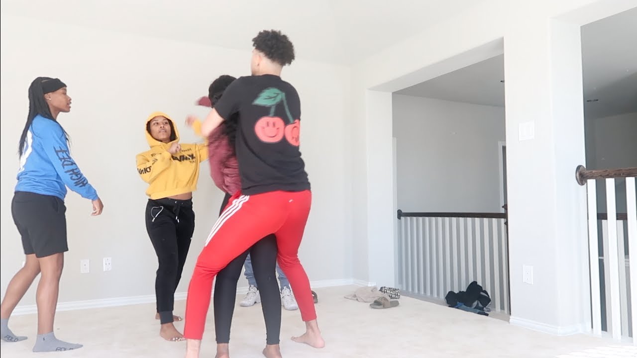 F.I.G.H.T.I.N.G TAE PRANK ON JAZZ AND JORDAN!!! - YouTube