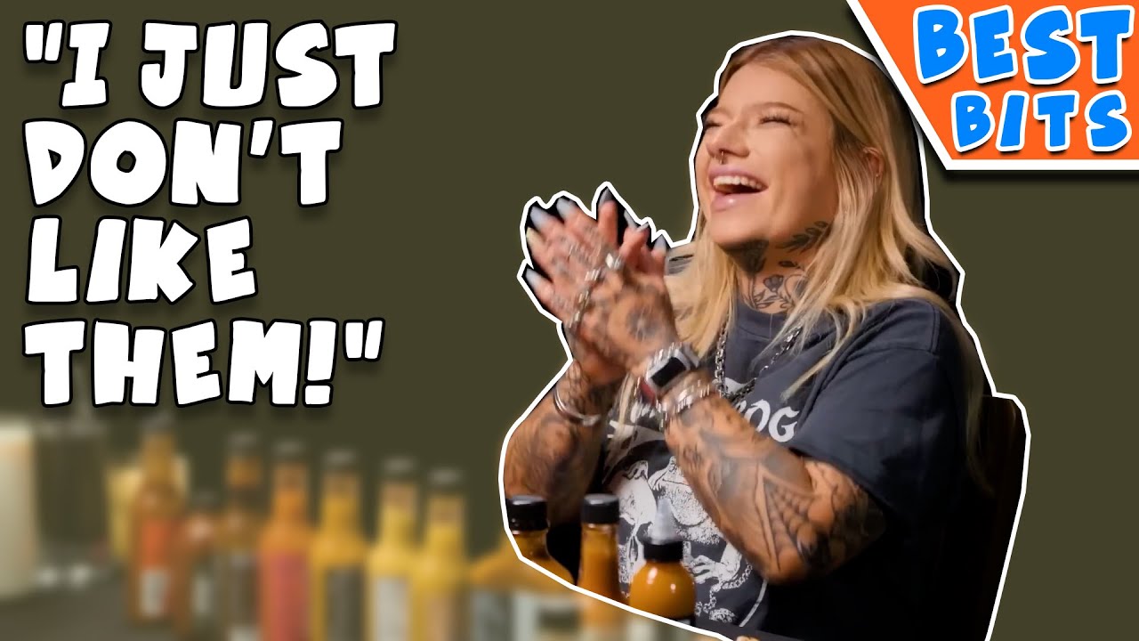 Sarah's Suffering | YOGSCAST Best Bits Of The Week - YouTube