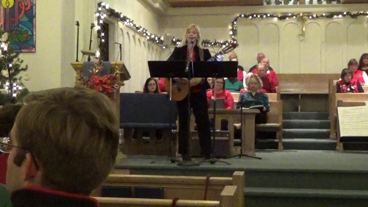 5 A Christmas Medley Alison Nutt guitar,voice - YouTube