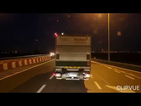 37/Meinen Kollegen in Polen getroffen #fernfahrer #lkwfahrer #lkw #clipvue #truckdriver #truck