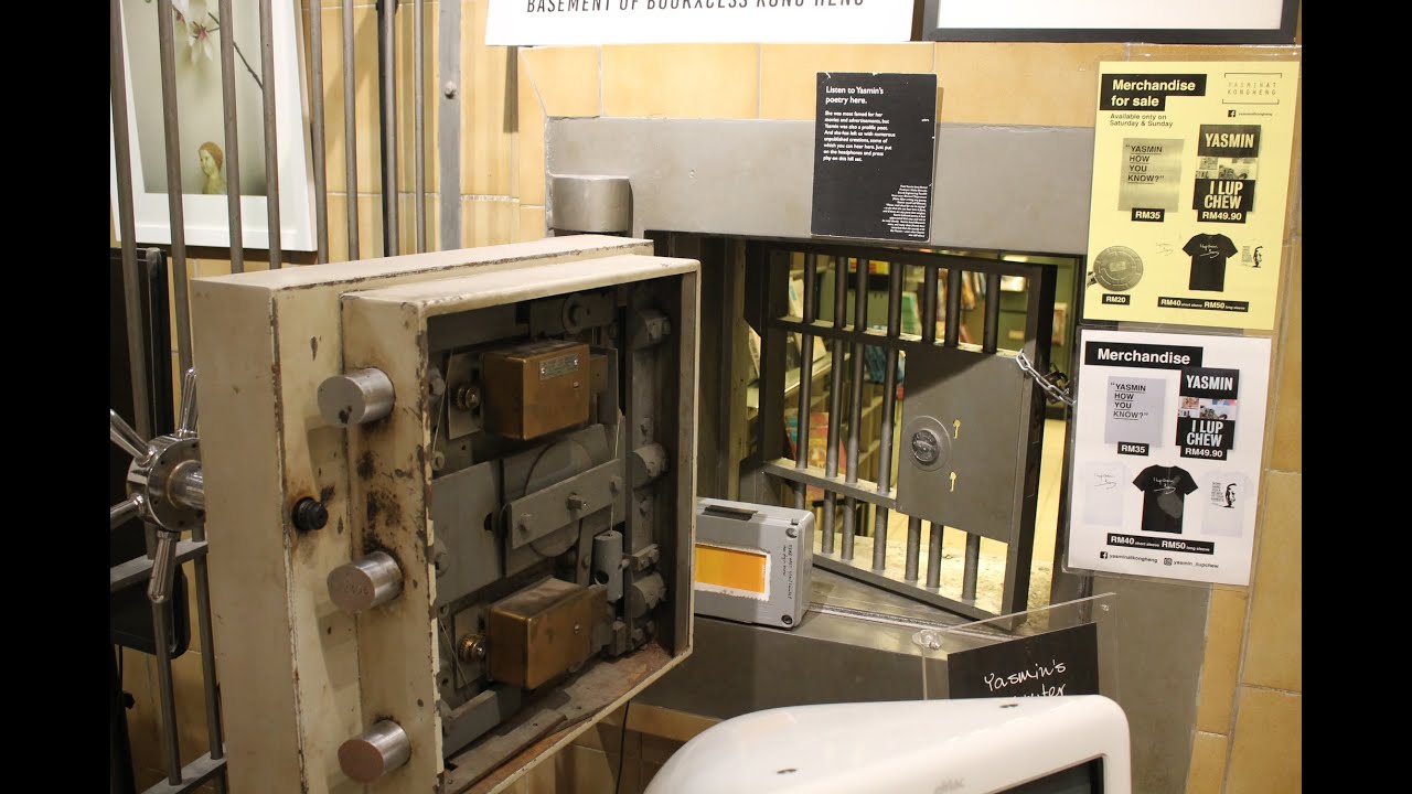 Book Shop Inside an Old Bank Vault: BookXcess Kong Heng Ipoh - YouTube