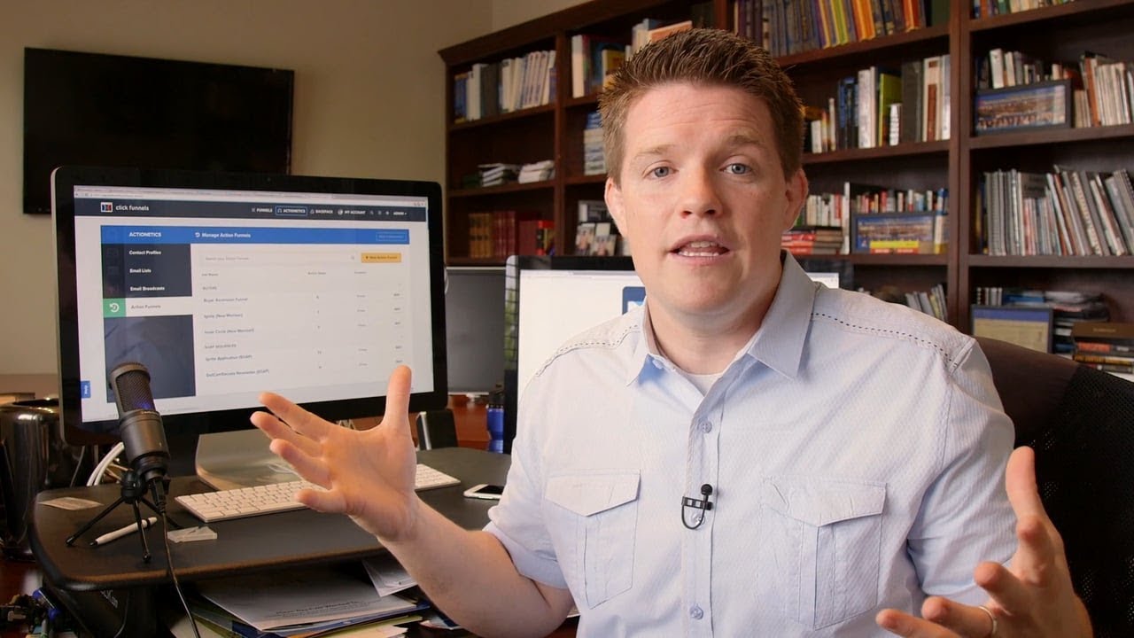 Why Russell Brunson(Clickfunnels) respects BUILDERALL - YouTube