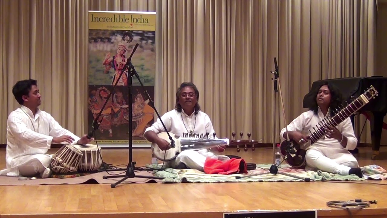 Vikash Maharaj | Maharaj Trio | Indian Instrumental Music | Jugalbandi ...