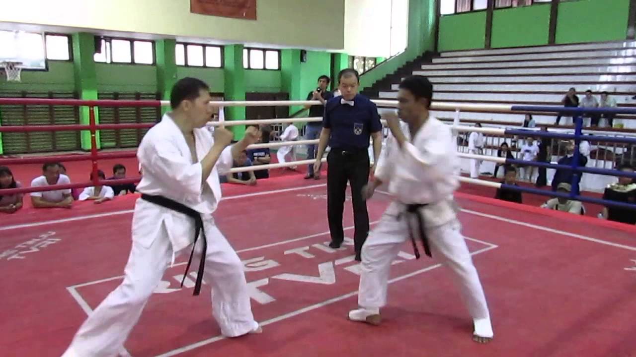 Kyokushin Karate Ring Match, AAN vs Sis, Round 1, 2015-10-18, Jakarta ...