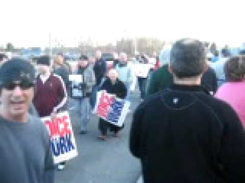 Holiday Inn Express protest, March 9, 2010 - YouTube