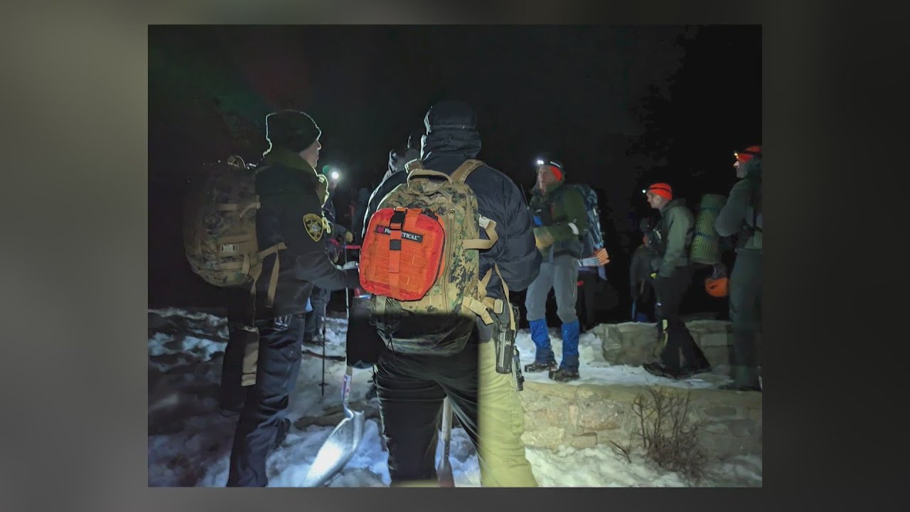 Four ‘underprepared’ hikers rescued on the La Luz trail - YouTube