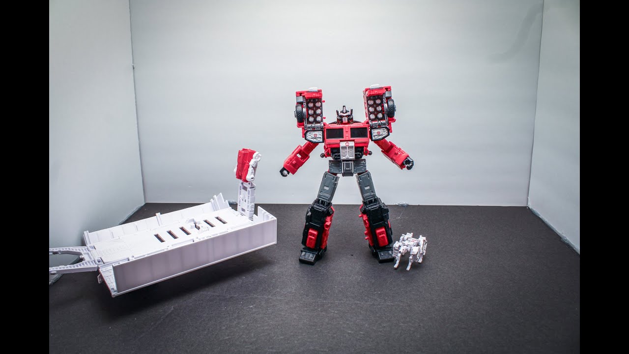 A perfect mold for a perfect crossover:_: Target Exclusive laser Prime ...