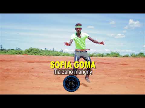 SOFIA GOMA Tia zaho marigny