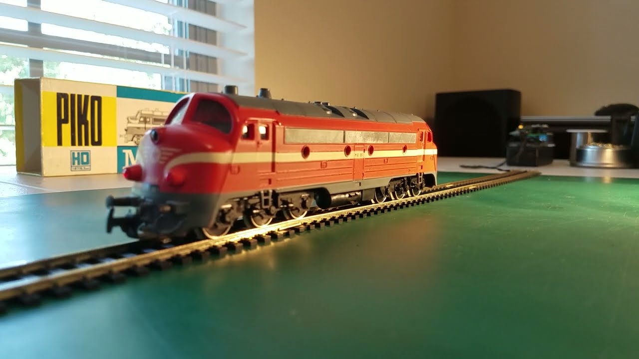 Old PIKO M61 with DCC - YouTube