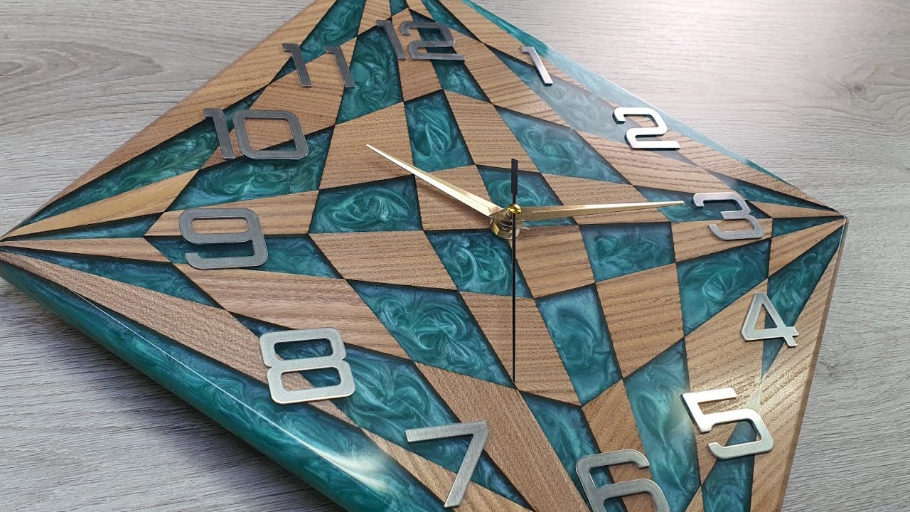 Wood and Epoxy Resin Clock | 3D Geometry DIY - YouTube