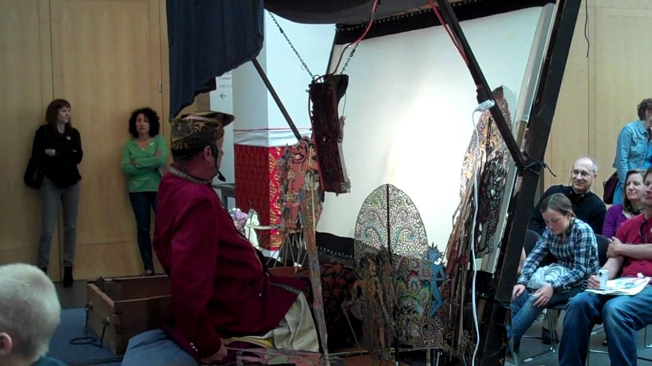 Shadow Theater Demonstration with Larry Reed - Part II - YouTube