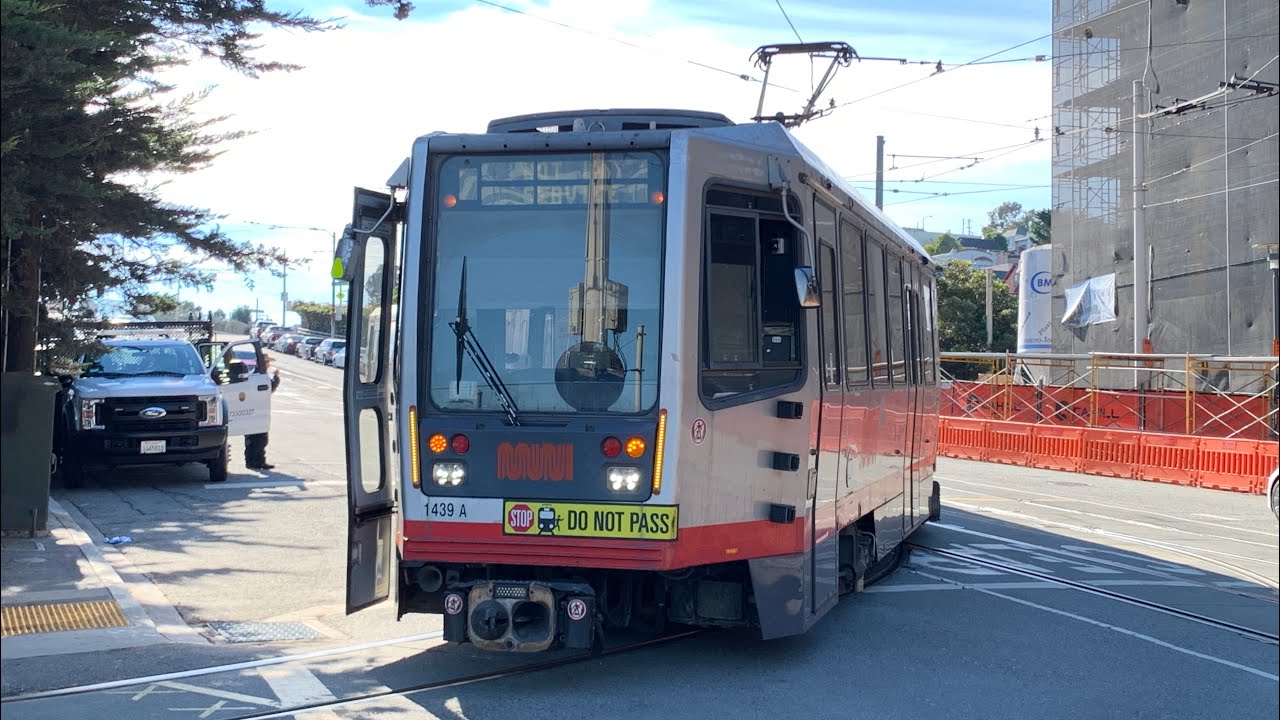 SF MUNI 1997-1998 Breda LRV2 #1439 #1456 on M Ocean View - YouTube