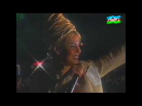 Aygün Kazımova - Unut sevme beni (Milli Qurtuluş Günü konserti)