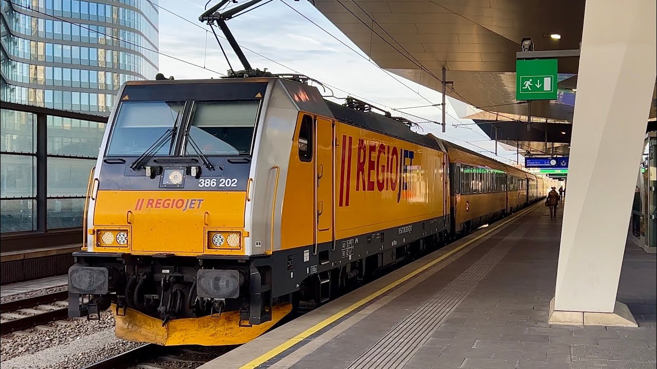 4K 🎶🔊 RegioJet TRAXX 386 202 indul/departs/ abfahrt Wien Hauptbahnhof ...