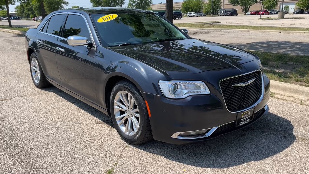 2017 Chrysler 300C Chicago, Lincolnwood, Skokie, Schaumburg, Arlington ...