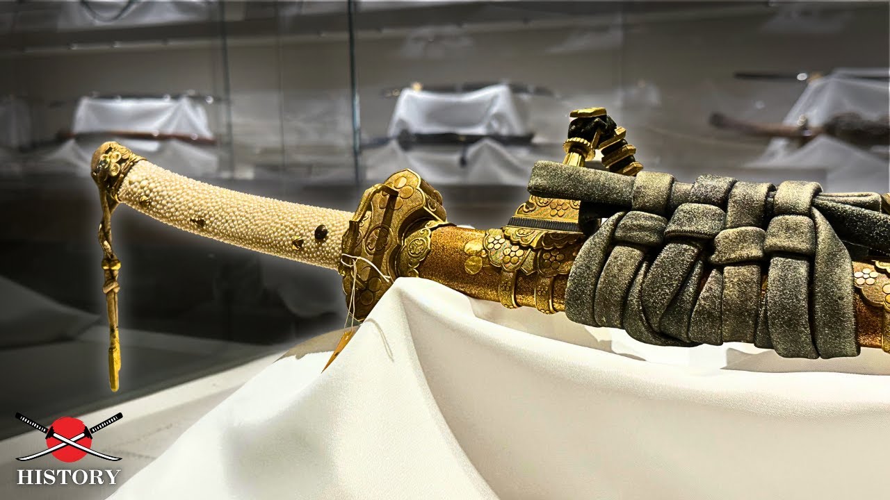 Visiting Japan's Largest Sword Museum, Just Opened - YouTube