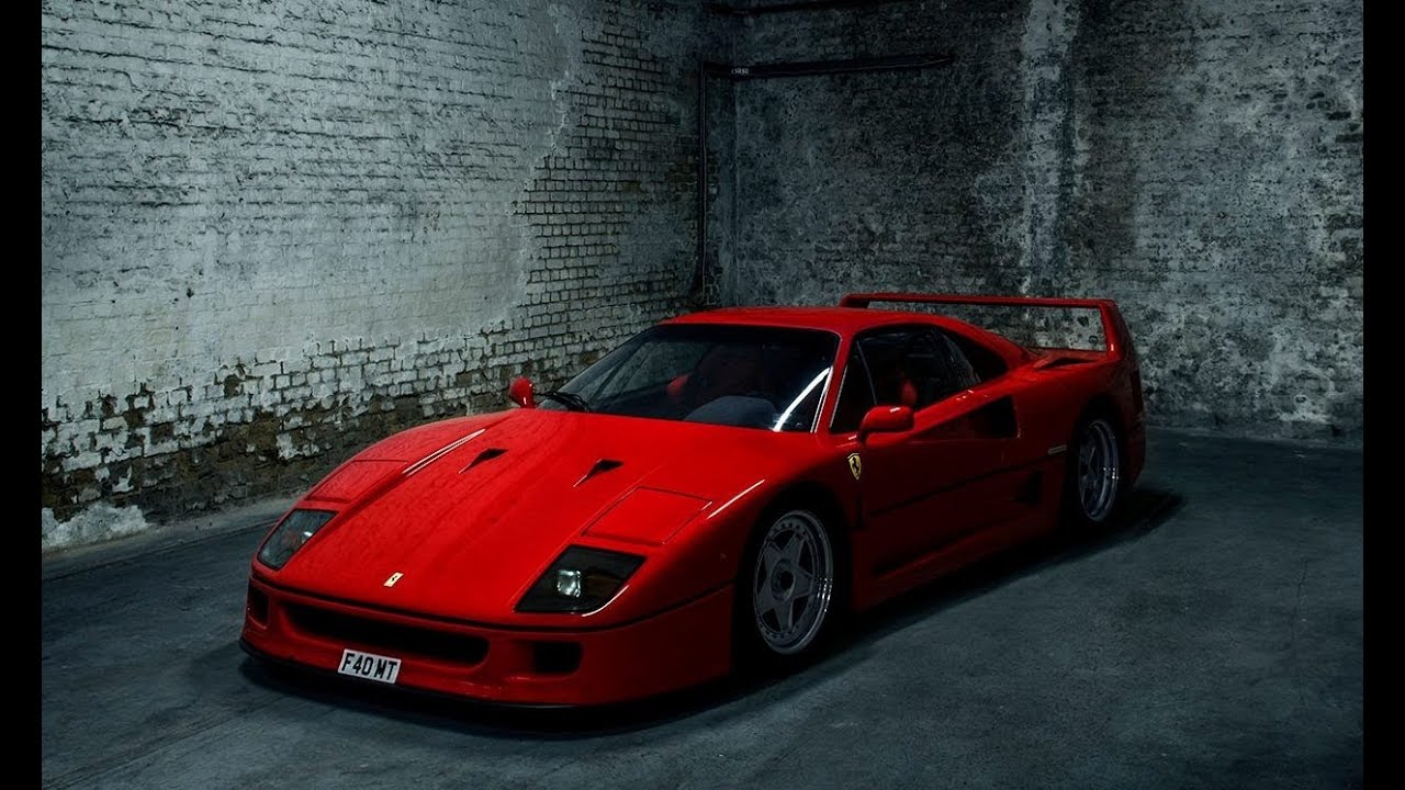 Ferrari F40 Acceleration Tunnel - YouTube