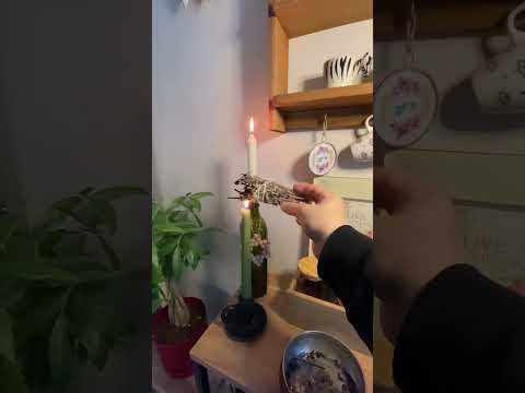 Evde tütsü yakmak🕯