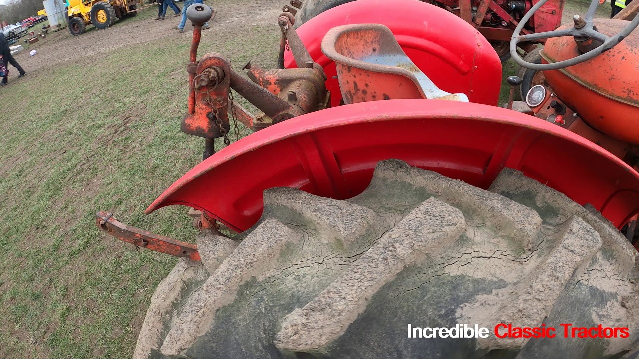 1961 NUFFIELD 3/42 2.8 Diesel 3-Cyl Tractor (42 HP) with Mill Loader ...