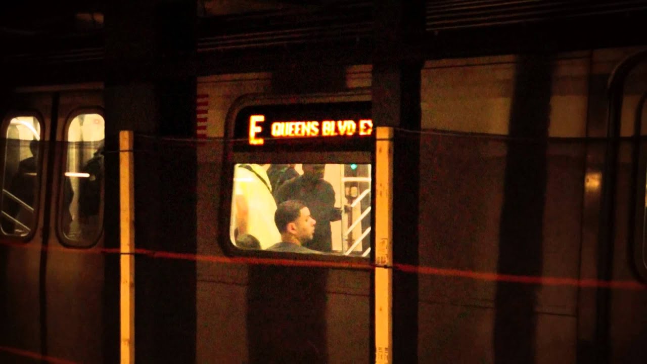 MTA NYC Subway (E) train at Jackson Heights/Roosevelt Ave. - YouTube