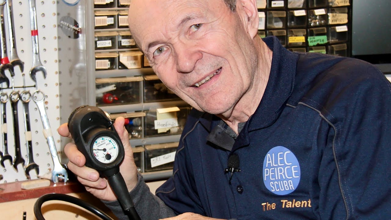 SPG Goes Up And Down When Breathing? - Scuba Tech Tips: S15E03 - YouTube