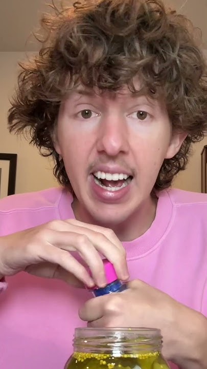 MAKING GLITTER PICKLES #shorts - YouTube