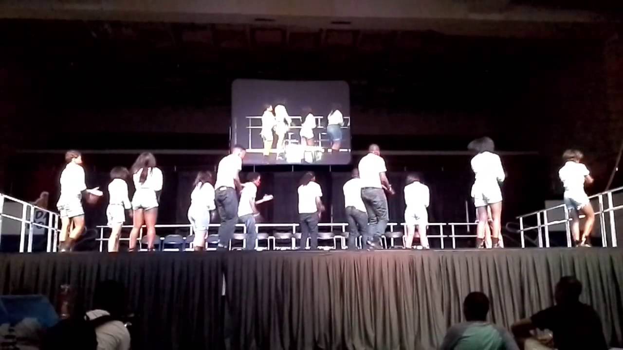 Barbee Hall Step Team Spring 2013 - YouTube