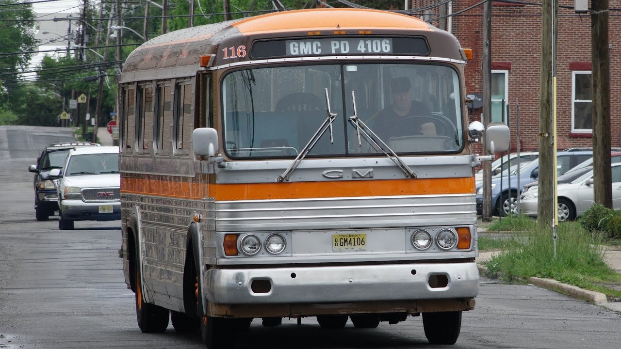 The GMC PD 4106 bus of NJTHC - YouTube