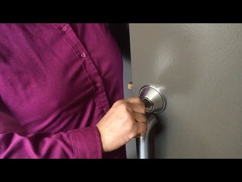 Rekeying a Deadbolt Lock with InstaKey - YouTube