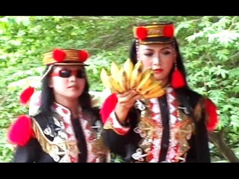 Tari ANGGUK PUTRI Kesurupan dan SESAJEN - Angguk Dance Trance & The ...