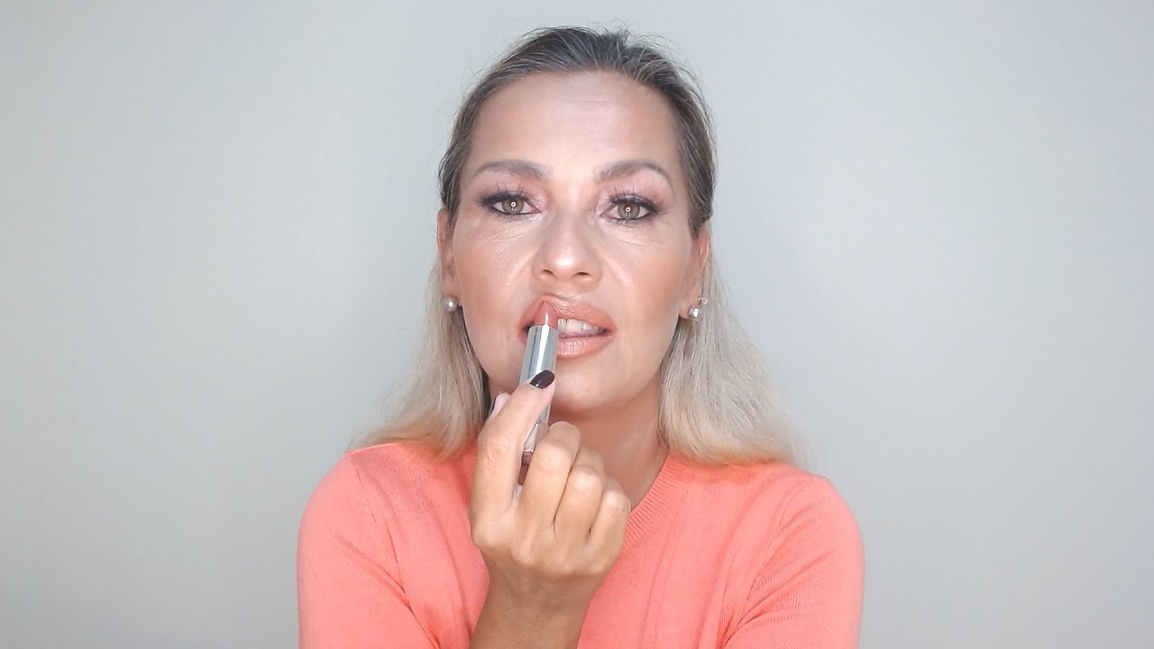 Pumpkin spicy makeup look-Pumpkin makeup look. - YouTube