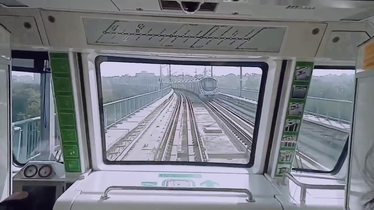 India's First Driverless metro train💯😎 - YouTube