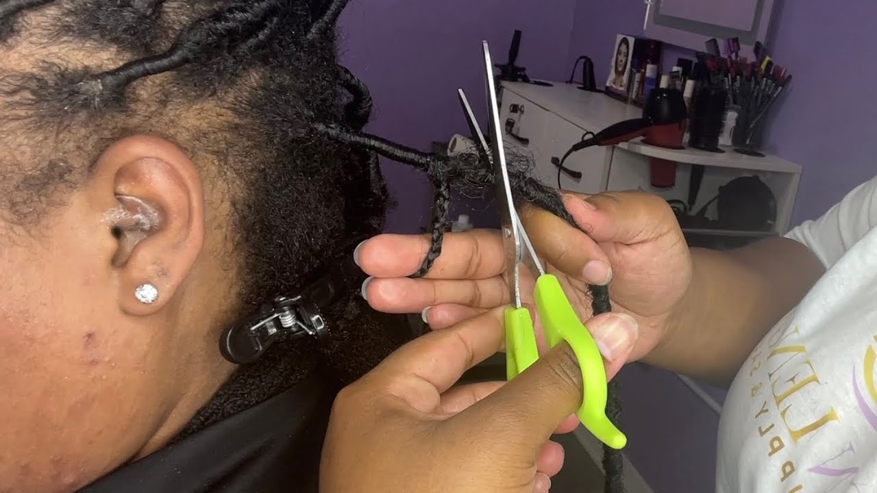 How To Take Down Soft Locs WITHOUT Cutting All Your Hair Off‼️ - YouTube