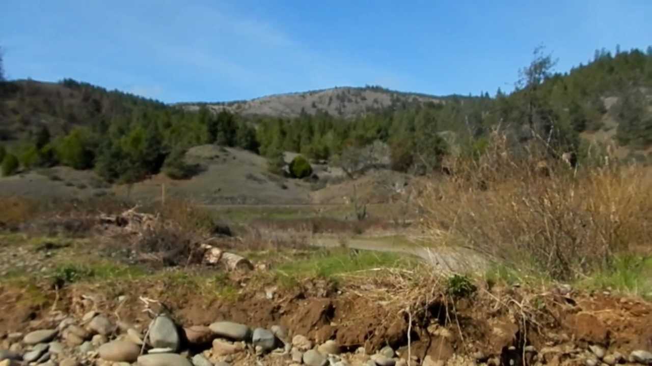 gold prospecting on s. umpqua river with "gold grabber 2" - YouTube
