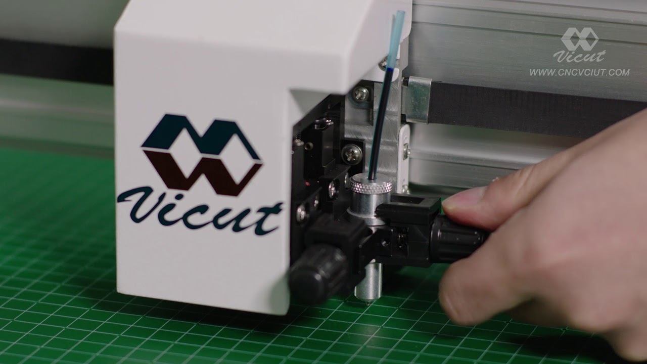 Vicut flatbed Cutter Operation Video - YouTube