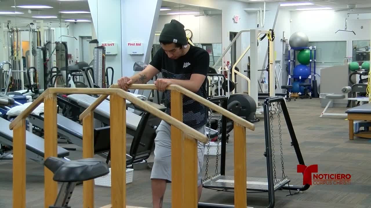 Estamos Abiertos Humpal Physical Therapy 0512 - YouTube