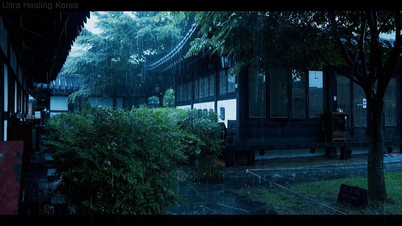 The cool sound of rain falling on an old house, white noise that makes ...