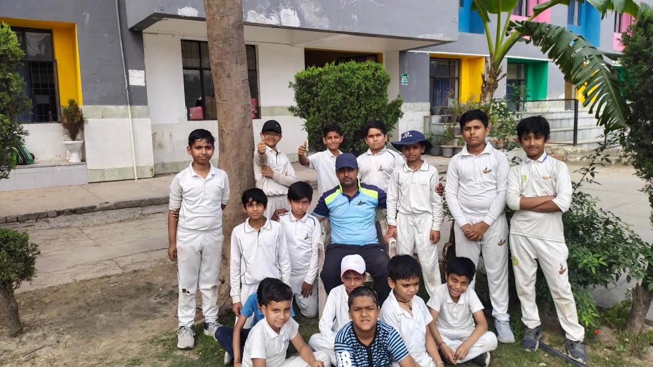 Wicket keeper foot work drill Coach Ramakant jangra - YouTube