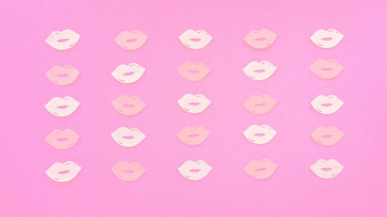 Janet Evra feat Jeff Coffin - Kiss Me and You'll Find Out - YouTube