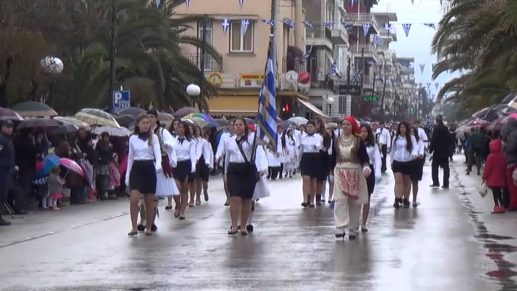 Παρελαση 25 Μαρτιου Κορινθος 2015 - YouTube