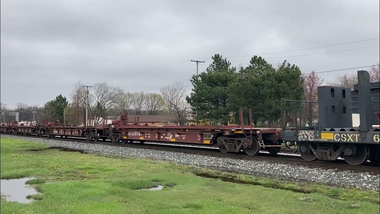 CSX steel train K597 southbound at Romulus - YouTube