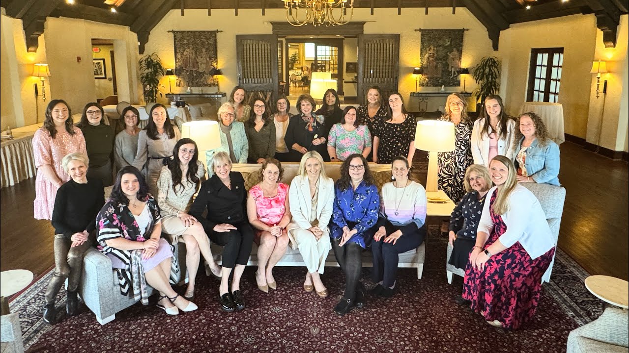 Finding Your Passion | Cincinnati Delta Gamma Founders Day - YouTube
