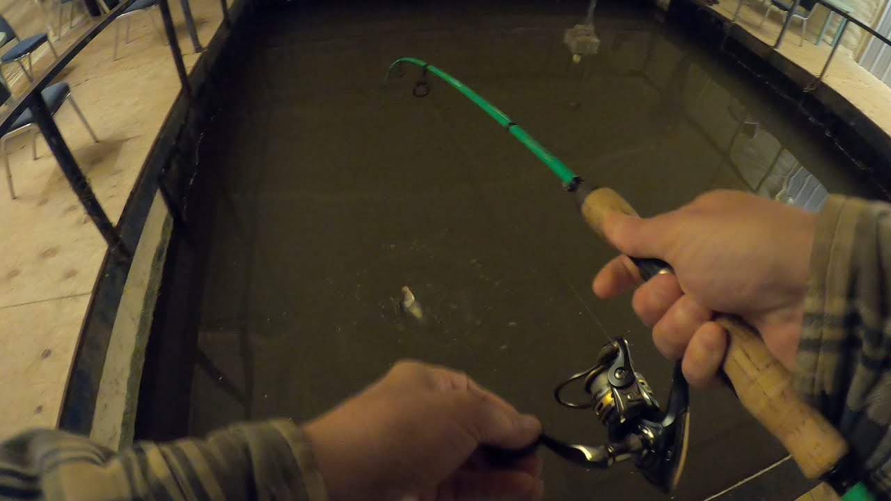 Watch this crappie SMASH this jig - YouTube