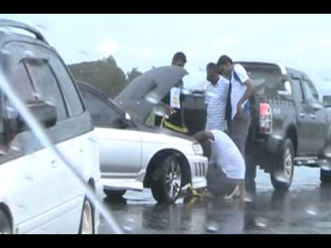 Fiji car club-Club Ignitions burns rival - YouTube
