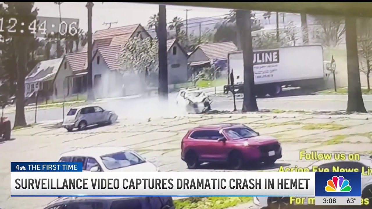 Surveillance video captures dramatic crash in Hemet - YouTube