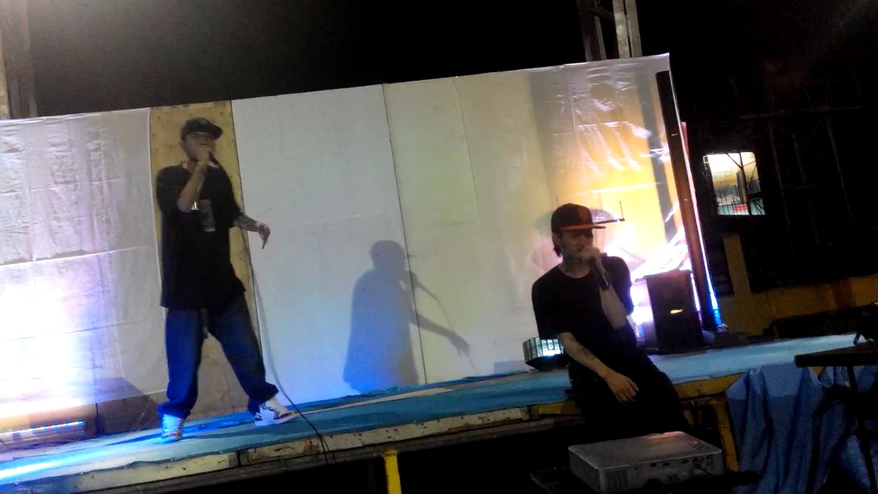 Loonie and Ron Henley performs ''BALEWALA'' Live!! - YouTube