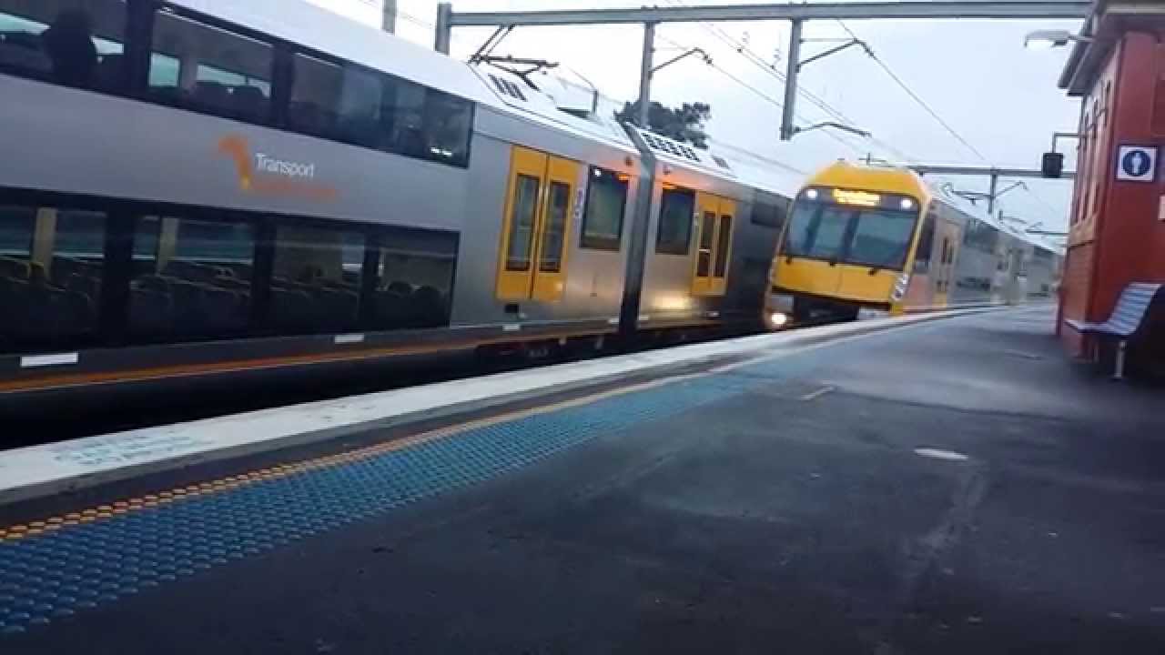 Early Morning At Sydenham Station - YouTube