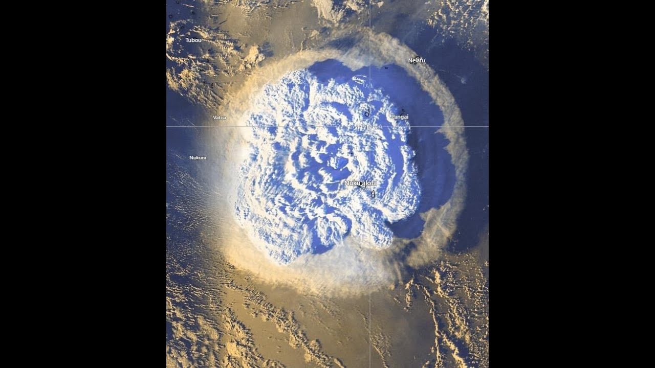 Hunga Tonga Volcano Seen from Space - YouTube