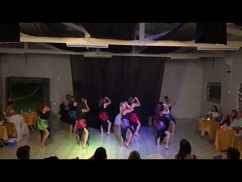 Amoot Ana - Mahmoud El Esseily (Coreografia Carina Chiari - Dança do Ventre)