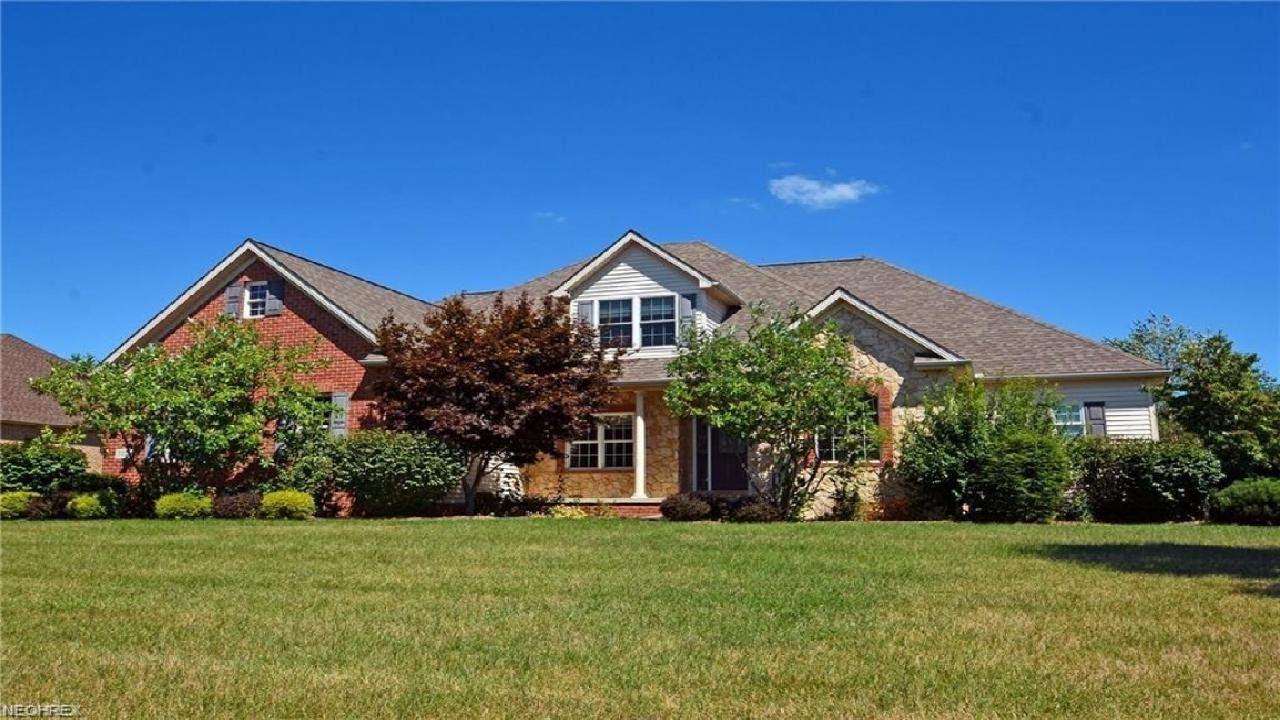 9211 Hunters Chase St Northwest, Massillon, OH Presented by Debbie ...
